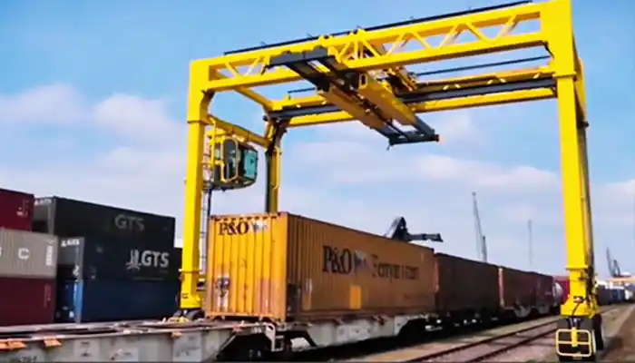 Rubber Tyred Gantry Crane for Railroad Container Handling - Overhead ...